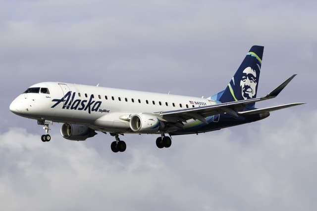 Embraer E170 vs Embraer E190 Comparison | WebFlite